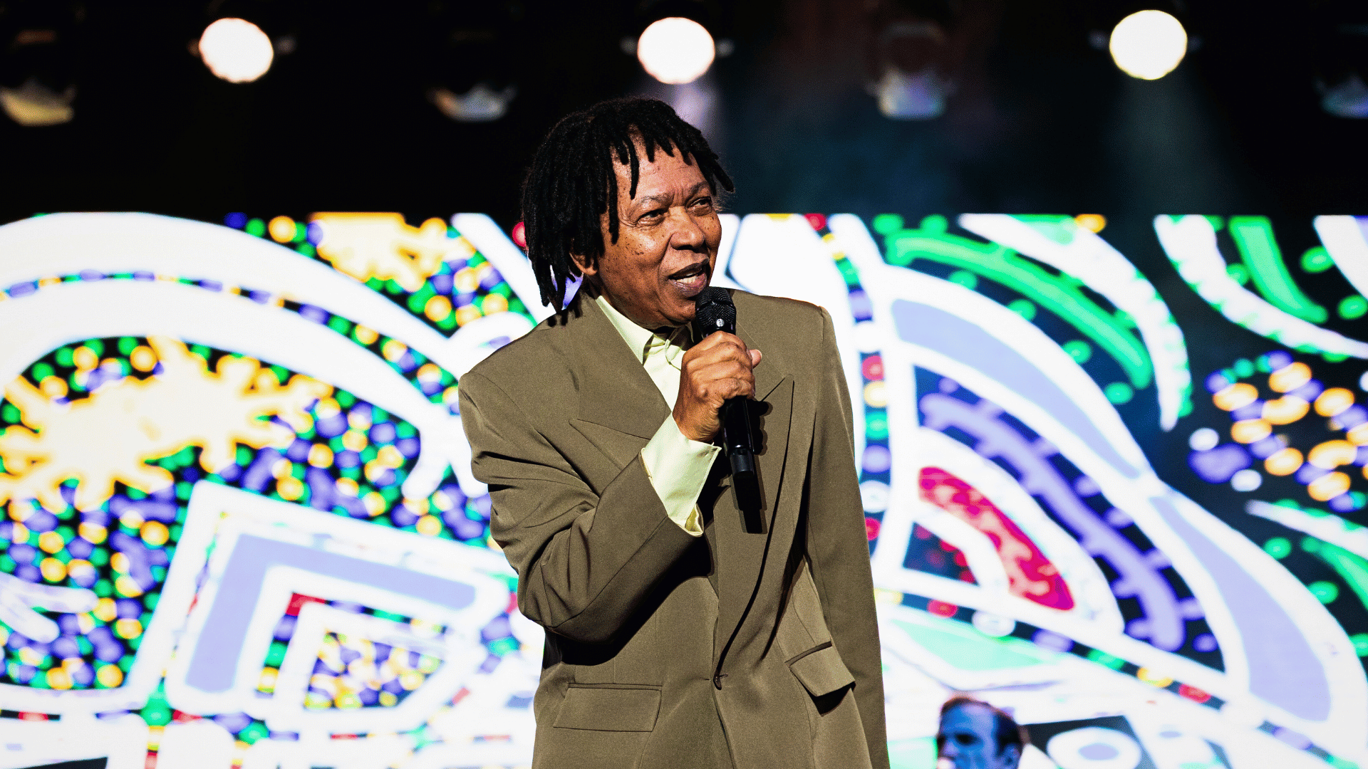 Djavan finaliza novo álbum 'Improviso' e anuncia turnê para celebrar 50 ...